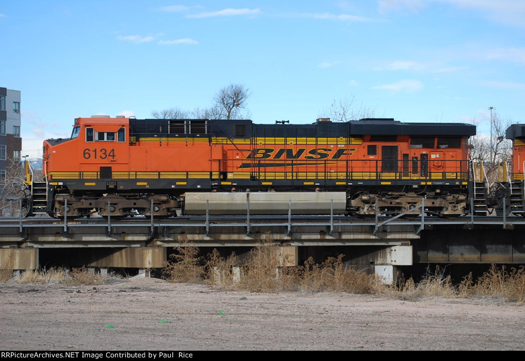 BNSF 6134